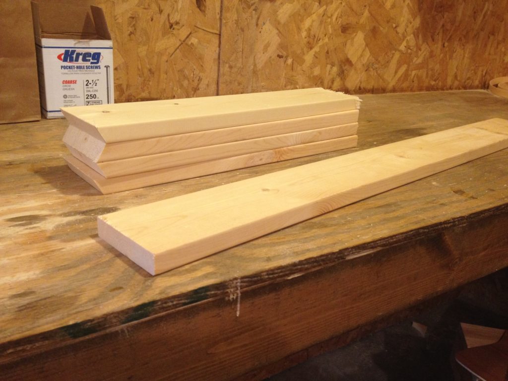 DIY Snowflake Shelf {In 4 Easy Steps!} Easy Christmas DIY!