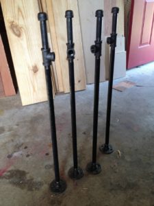 How to Build the Easiest Desk Ever