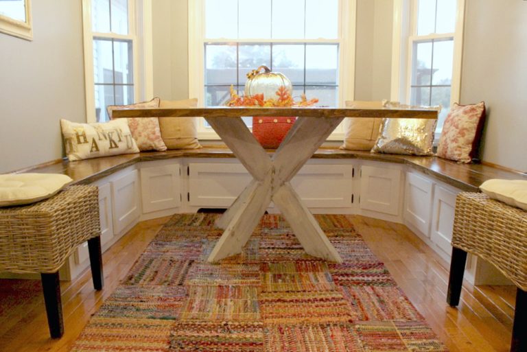 If You Give Your Mom Some Built Ins, She's Going To Want A Table Too ...