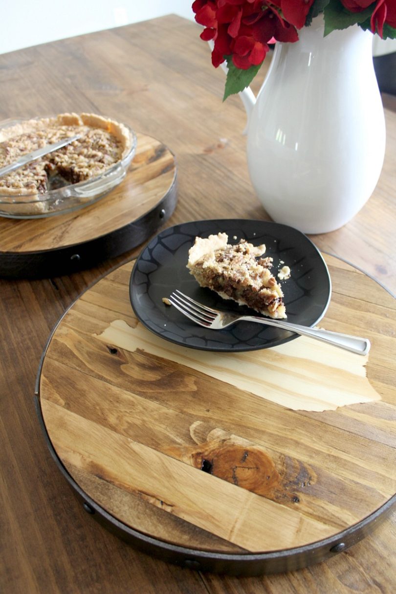 Easy DIY Lazy Susan Tray or Serving Plate! {Made from Wood Scraps}
