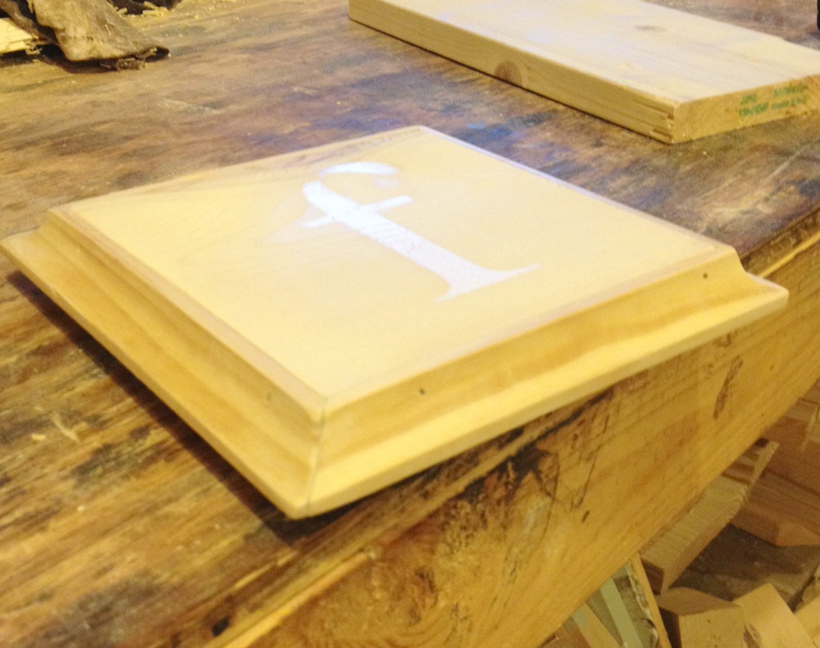 How to Build a DIY Keepsake Box from Scrap Wood