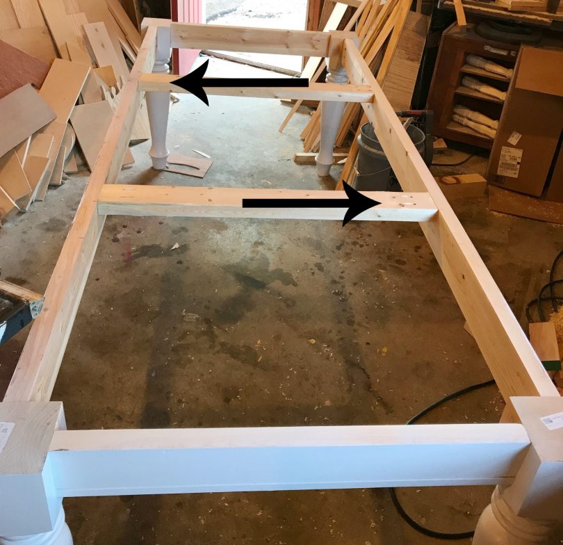 DIY Farmhouse Dining Table --Free Plans and Tutorial