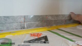 How to Tile a Backsplash --{A Tutorial for Beginners!}
