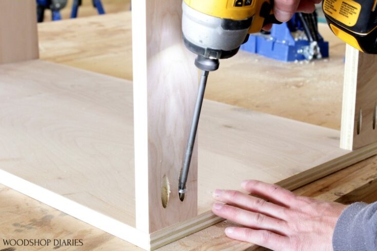 How to Use a Pocket Hole Jig -- For DIY Woodworking Projects!