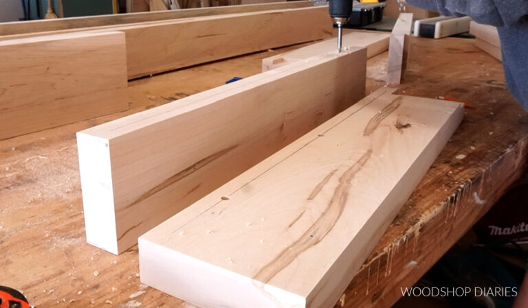 DIY Modern Dining Table--WOODWORKING PLANS!