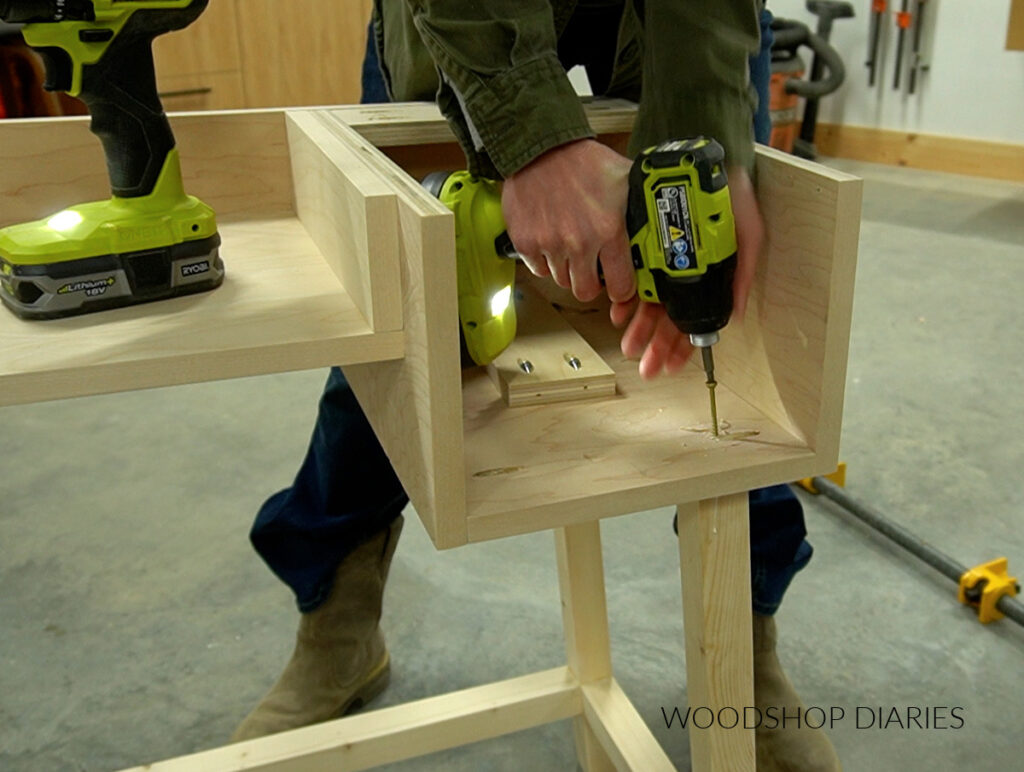 DIY Vanity Desk with Flip Top | BUILDING PLANS