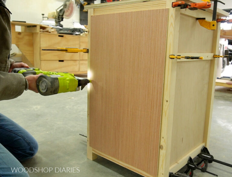 Simple DIY End Table with Drawers | BUILDING PLANS