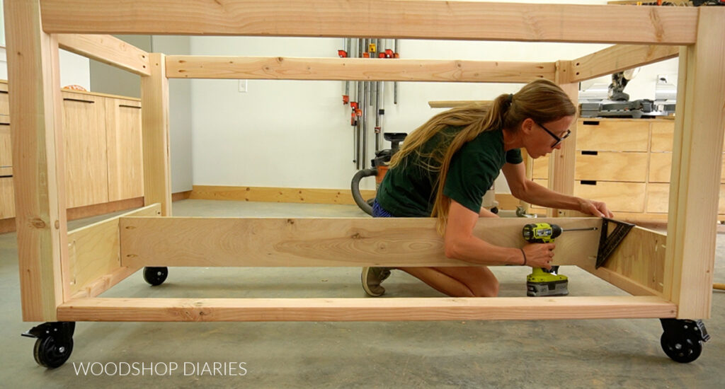 Easy DIY Workbench With Drawers | Woodworking Plans