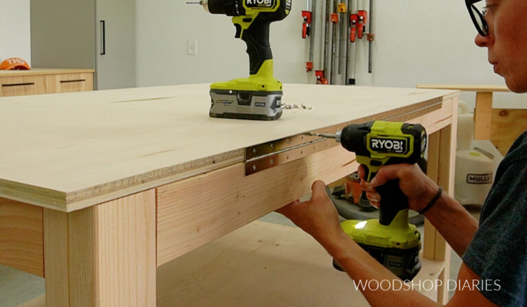 Easy DIY Workbench With Drawers | Woodworking Plans