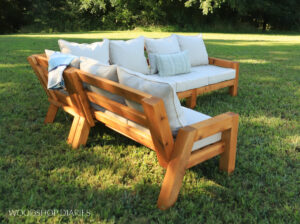 DIY Modular Outdoor Sectional Sofa | WITH BUILDING PLANS